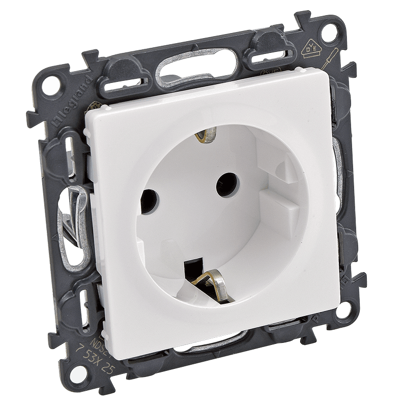 Legrand Valena Life dugalj 2P+F csatlakozóaljzat gyermekvédelemmel ...